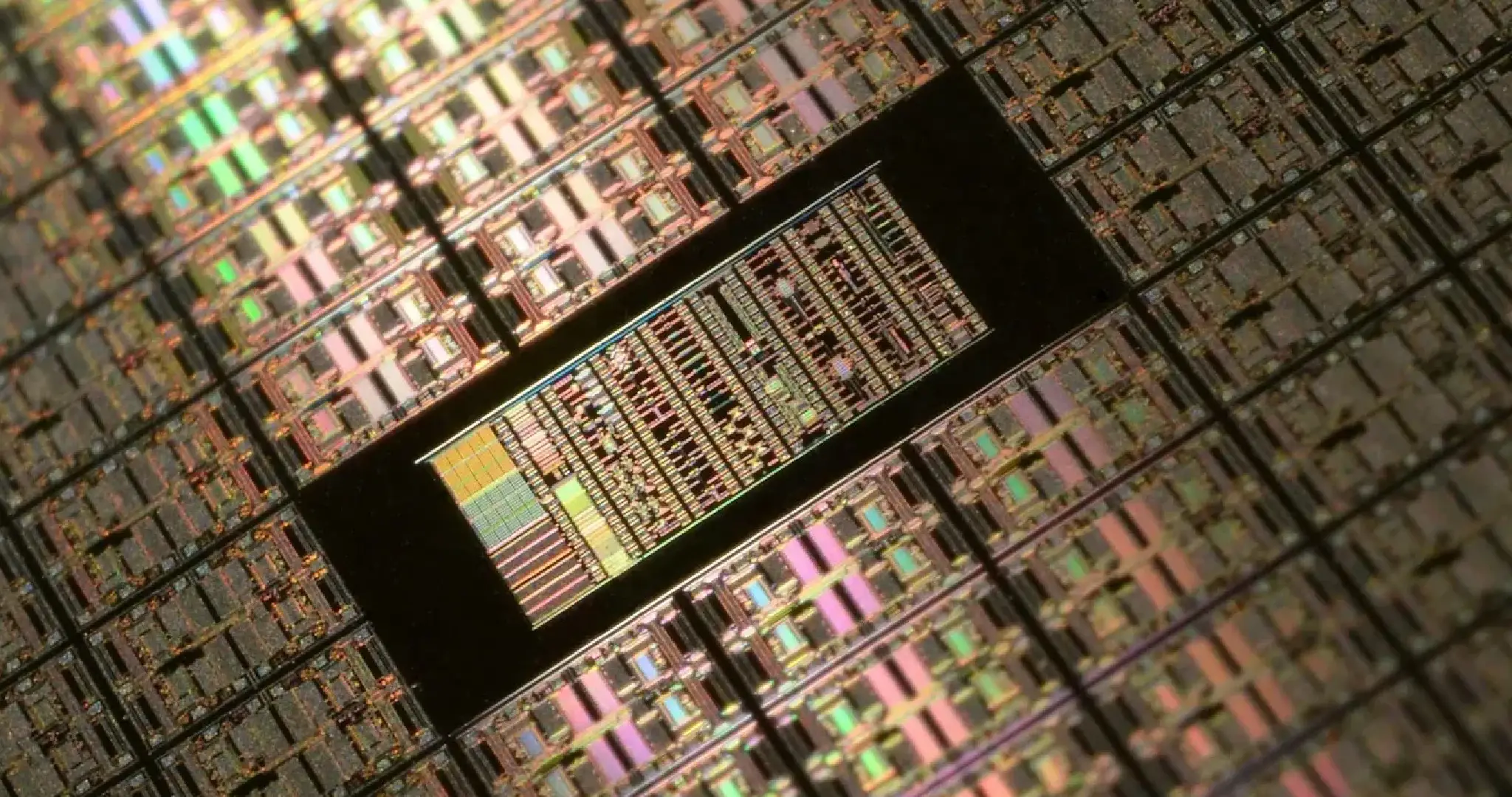 Apple Brings Advanced Multi-Chip Packaging to Mobile with 2nm A20 - IMP.NEWS